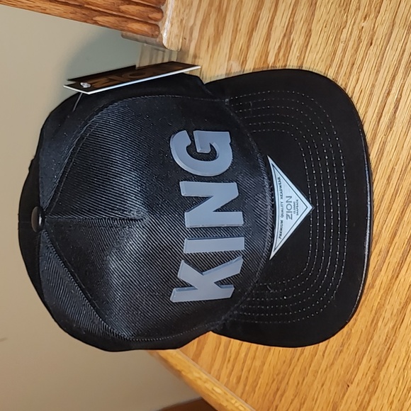 SNAPBACK | Accessories | King Snapback Hat | Poshmark
